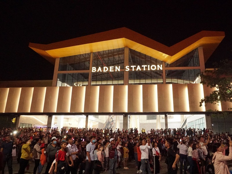 Bà Đen station , Nhà ga núi Bà đen , Cáp treo núi Bà đen